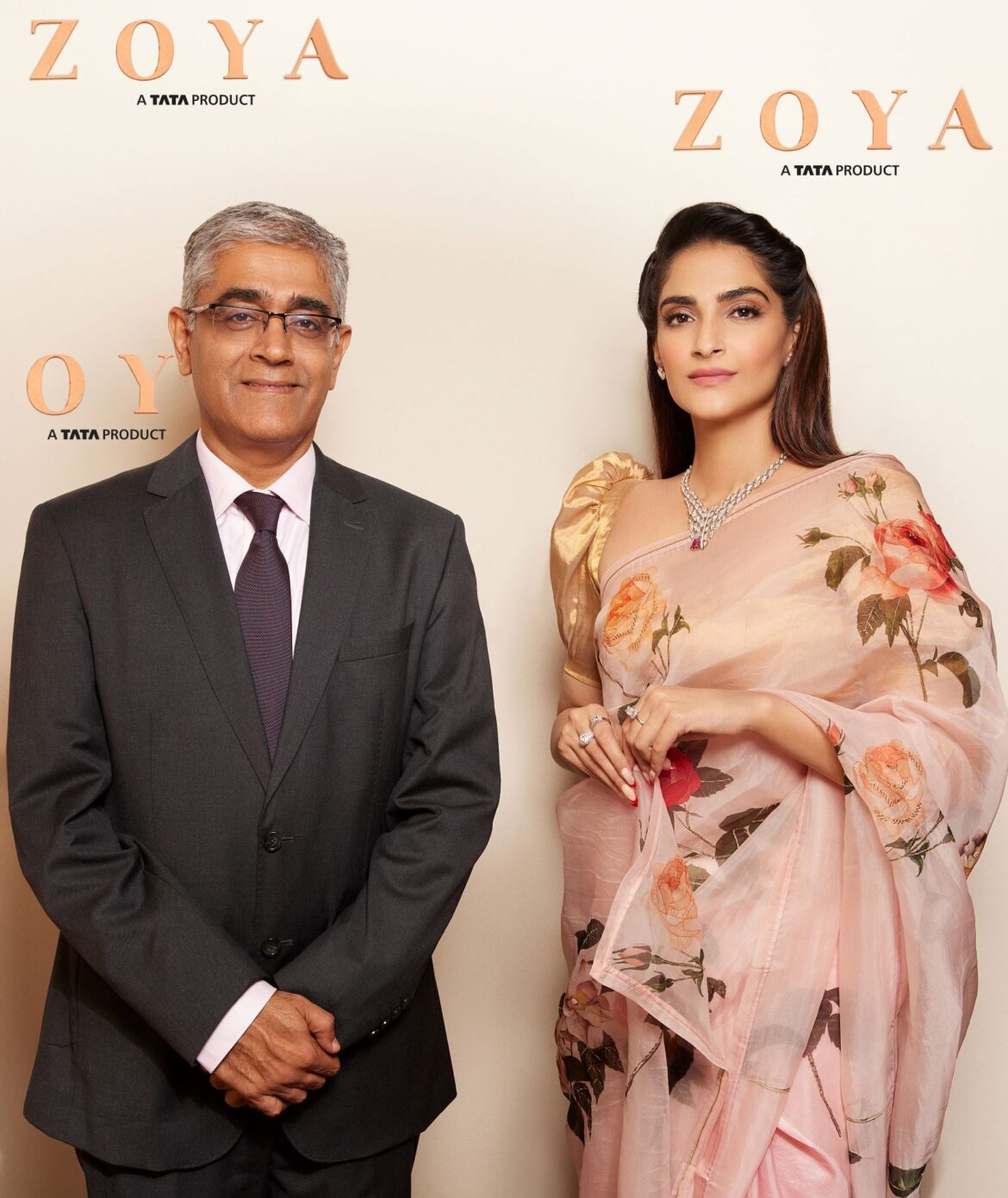 India – Sonam Kapoor and Ajoy Chawla unveil Zoya’s new diamond jewelry collection - The Luxury ...