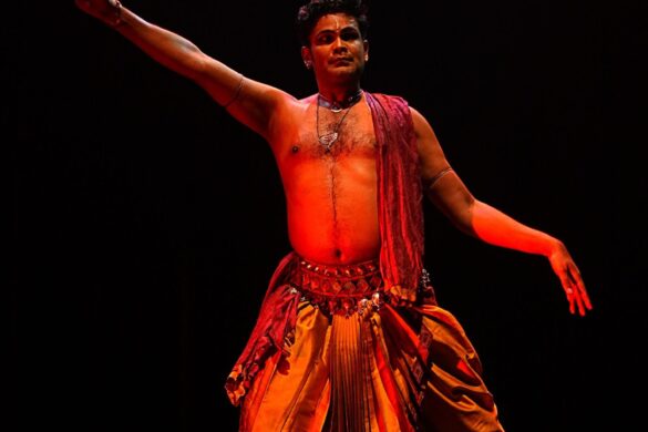 Russia / India – Dream Vision: Nikas Safronov’s First India Exhibition ...